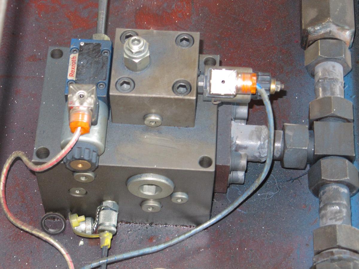 2xWE67K-500/6000 CNC Press Brake in Tandem - SINOBENDER INDUSTRIAL CO.,LTD